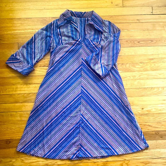 Dresses | Vintage 7s Chevron Stripe Large Collared Dress | Poshmark